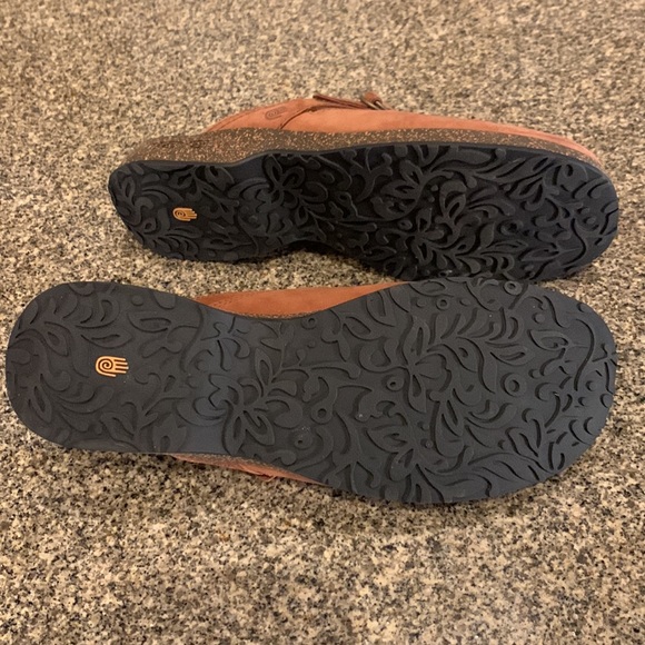 Teva | Shoes | Teva Womens Clogs 7 | Poshmark
